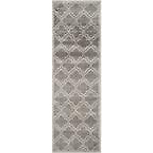 SAFAVIEH Amherst Collection 5' Round Grey / Light Grey AMT412C Moroccan Geometric Non-Shedding Dining Room Entryway Foyer Living Room Bedroom Area Rug