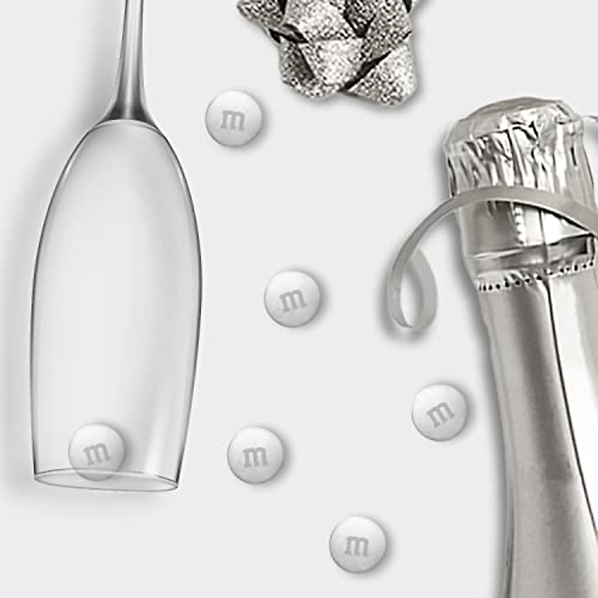 M&M’S White Milk Chocolate Candy, 2lbs Resealable Pack for Candy Bars, Wedding Receptions, Graduations, Birthday Parties, Easter, Dessert Tables & DIY Party Favors