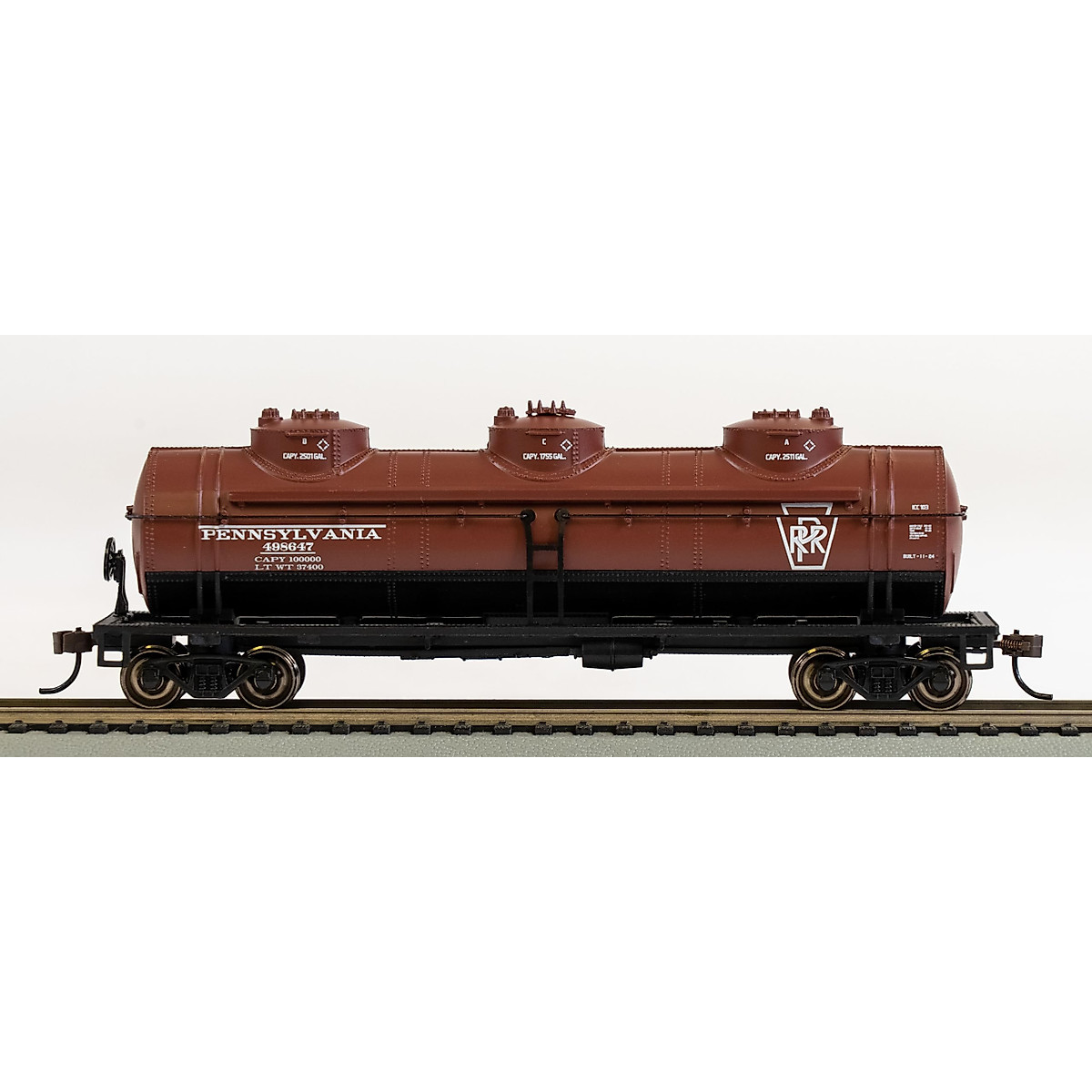 40' Three-Dome Tank Car - PRR #498647 - HO Scale