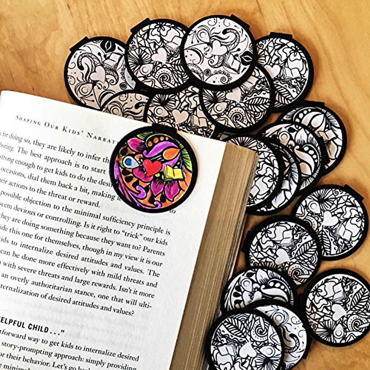 BEST SMILEY FACE Bookmarks - 36 Bulk Bookmarks for Kids girl’s boys- School Student Incentives – Library incentives – Reading Incentives - Party Favor Prizes - Classroom Reading Awards!