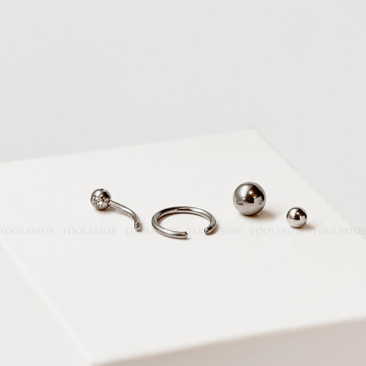 TOOLSSIDE Vertical Hood Piercing Jewelry for Women with a Unique Design - Belly Button Ring, Vch Jewelry Hood, Stainless Steel Belly Button Rings, Vch Piercing Jewelry 14g, Belly Button Piercing