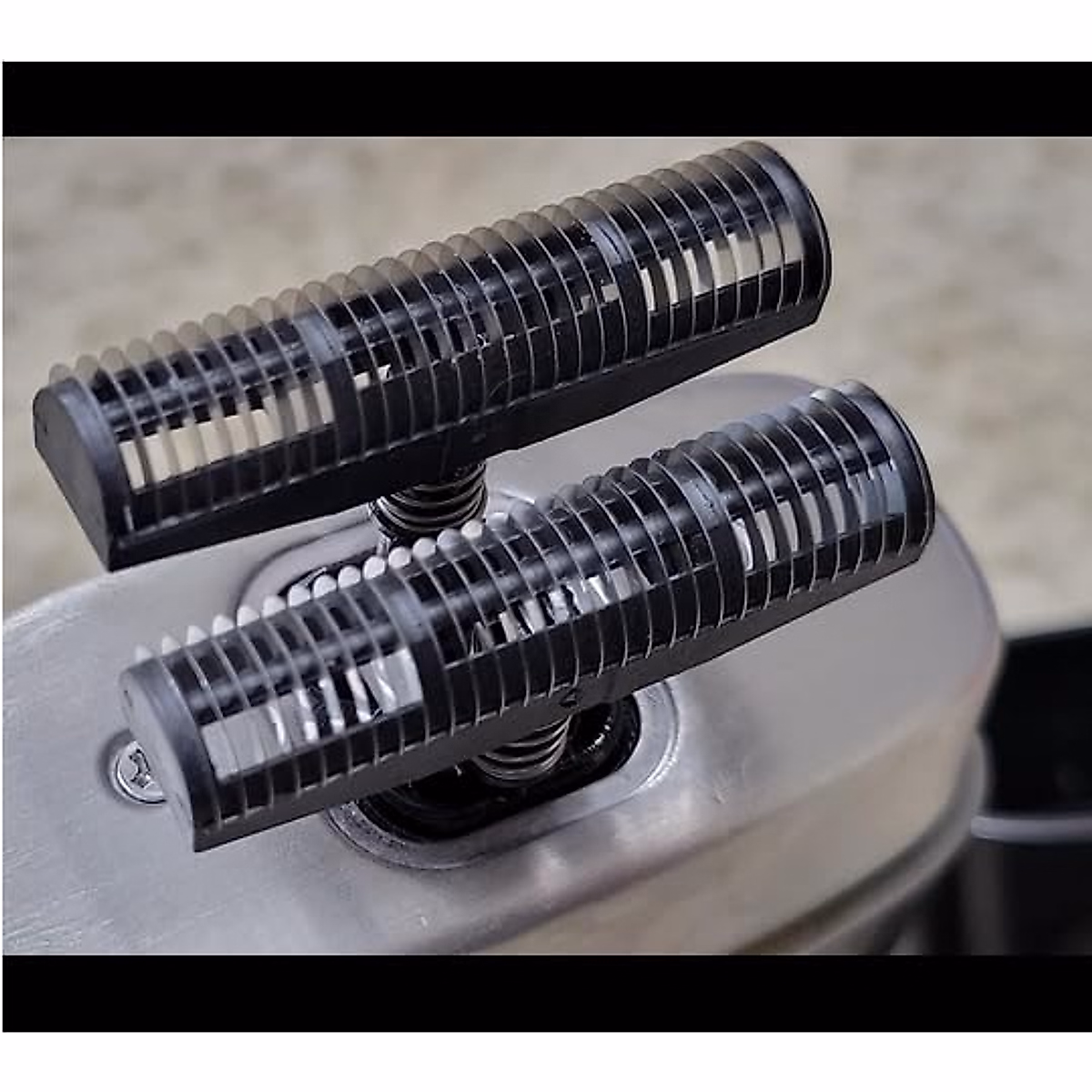 SUPREME TRIMMER Foil Shaver STF600 | Men's Electric Razor for Men (60 Min Runtime) Mens Head Shaver Barber use | Crunch Lite Black