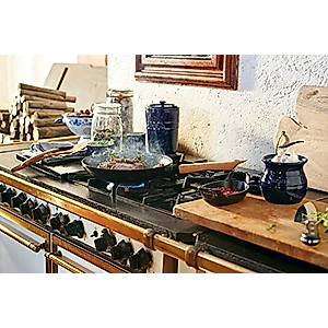 Staub Fry Pan, Wooden Handle, 28 cm