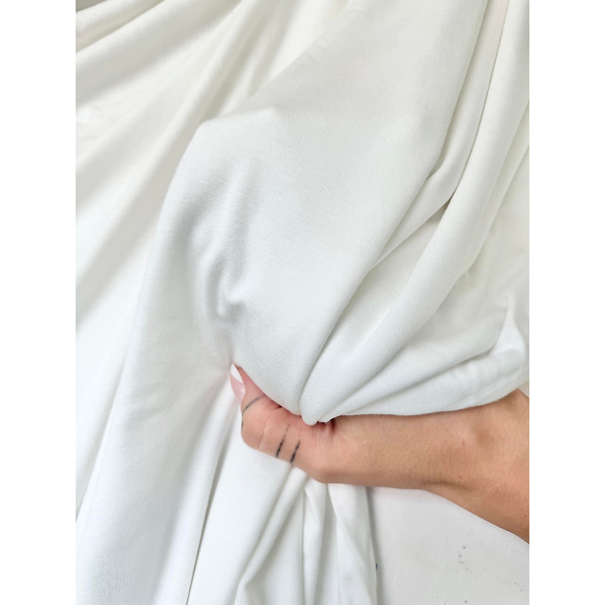 Cotton Jersey Spandex Fabric - Soft - Breathable - All Way Stretch Fabric - Medium Weight - Perfect Choice for Baby Grow, Tshirts, and Cotton Jersey Sheets - 58 Inches Wide - 1 Yard (White)