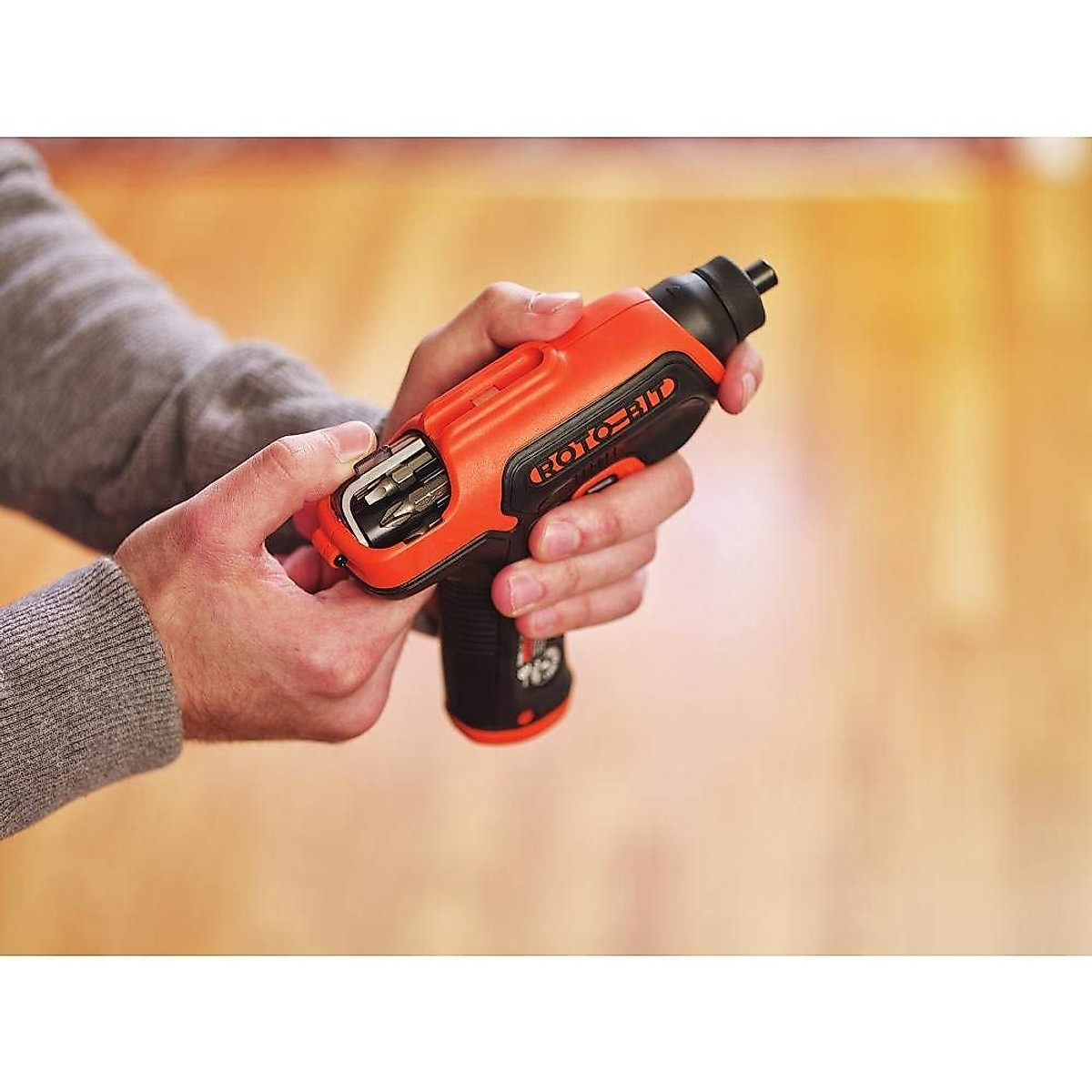 Black & Decker BDCS50C 4V Roto-BIT Storage Screwdriver with 42-Piece Standard Screwdriver Bit Set