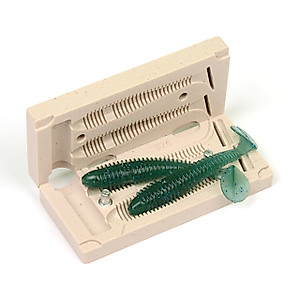 FatFish V24-2C Bait Mold Soft Plastiс Lure Making Injection Mold for Do-It Fishing Lures 3.3"