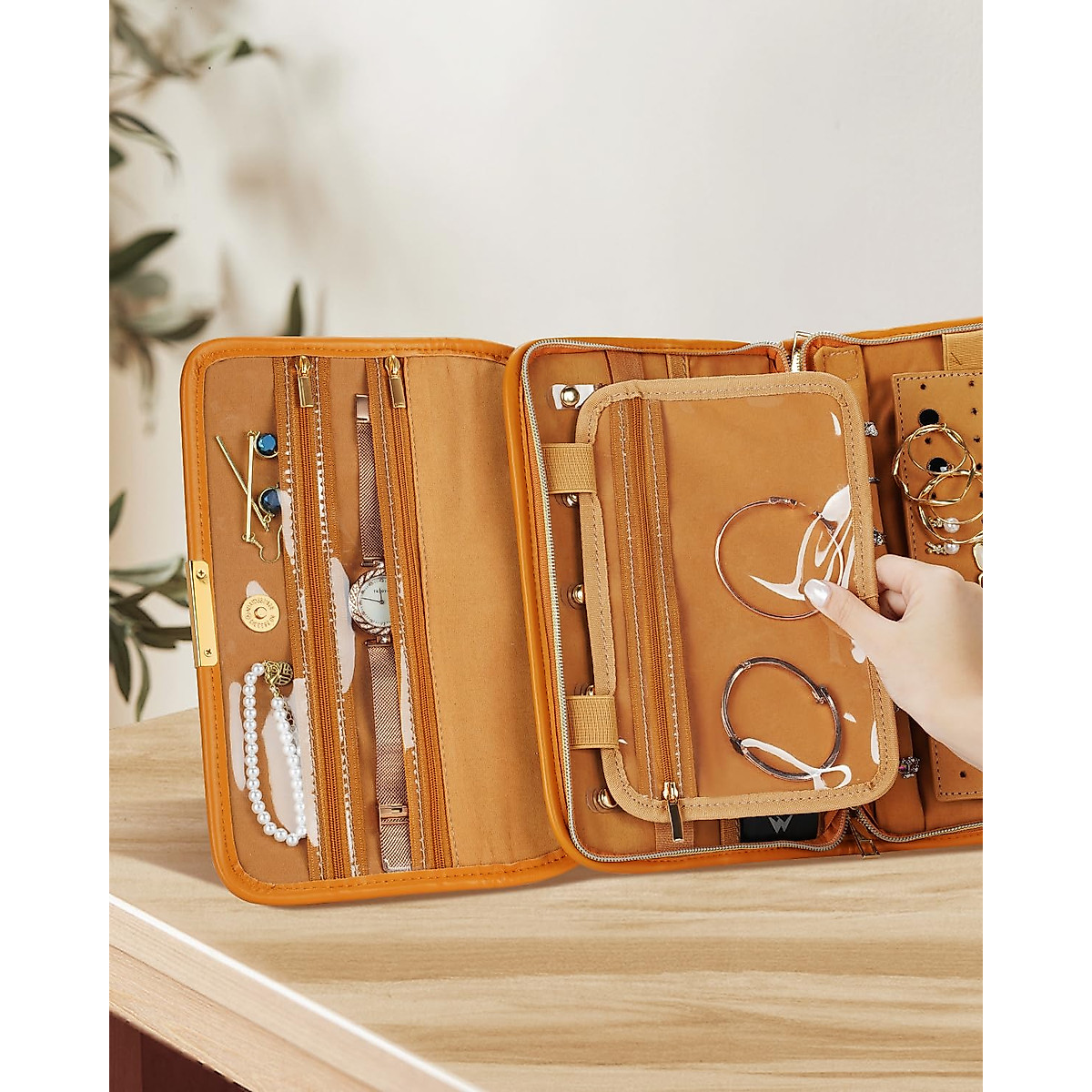 MATEIN Hanging Diaper Caddy, Portable Diaper Organizer Stacker, Nursery Storage for Changing Table, Jewelry Travel Organizer, Waterproof PU Leather Tangle Free Women Jewelry Case Holder