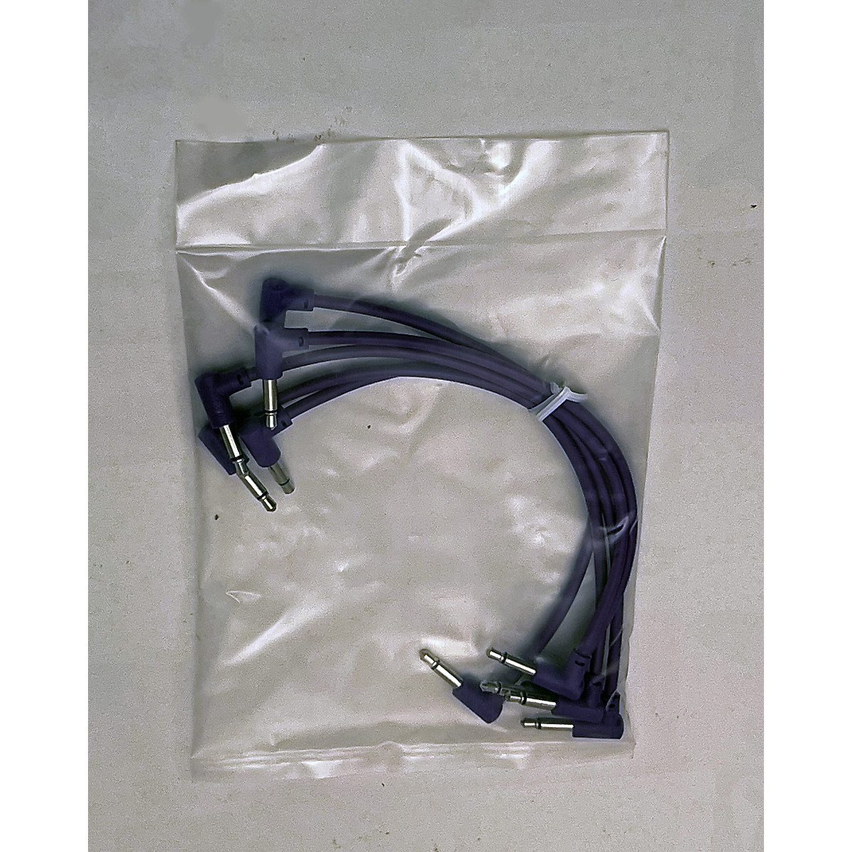 Starving Students Music Supplies Luigis Modular M-PAR Right Angled Eurorack Patch Cables - Package of 5 Purple Cables, 6" (15 cm)