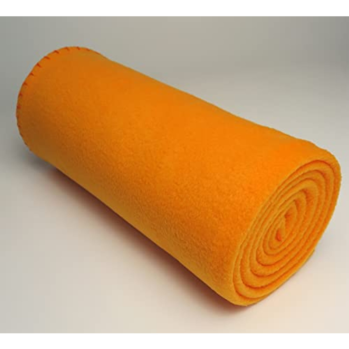 Ngawari Fleece Throw Blanket Lightweight Soft Warm Cozy Pet Blanket (Orange, 50 * 60 Inch)