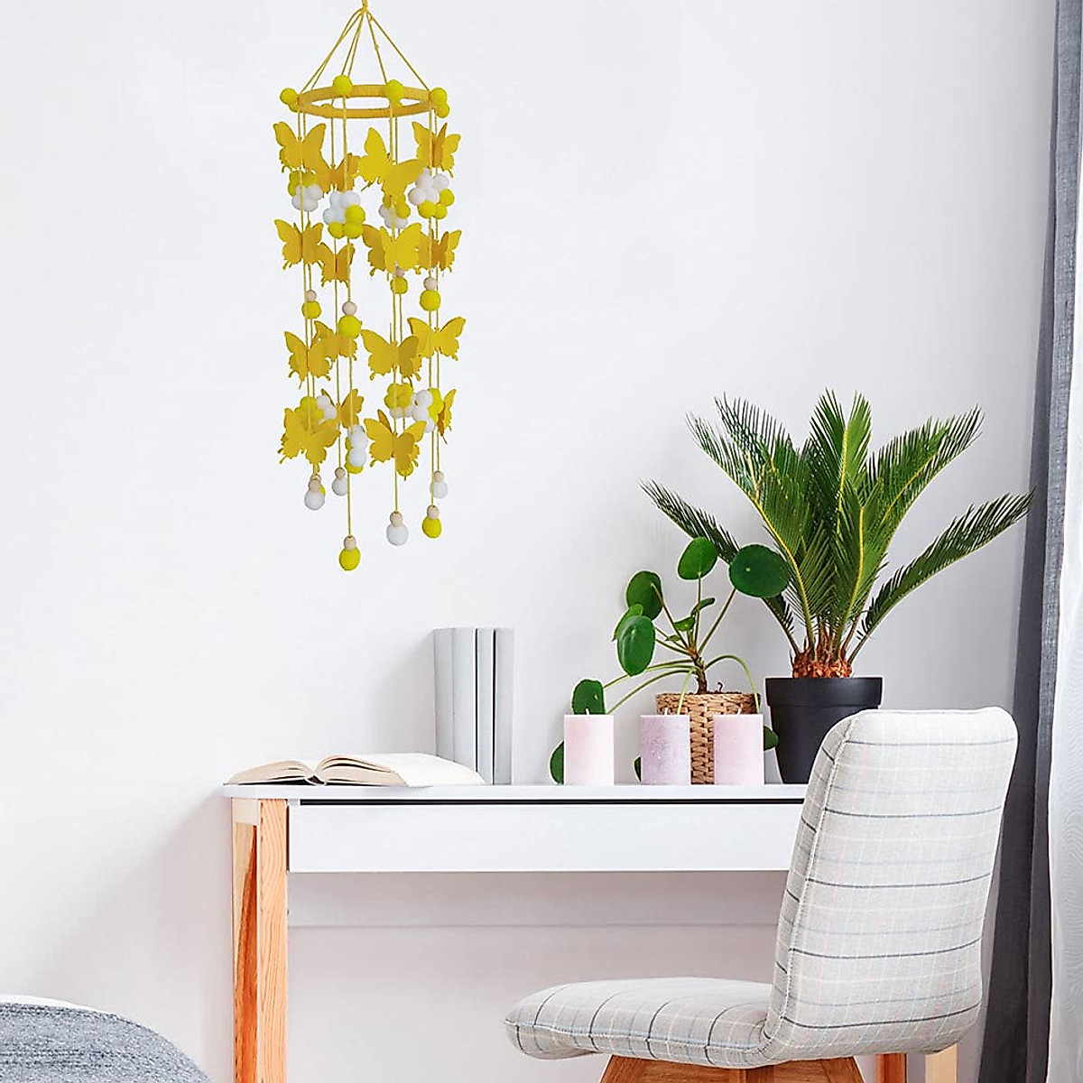 Baby Crib Mobile, Cute Butterfly Wind Chime, Handmade Felt Ball Mobile Ceiling Mobile Hanging Decoration for Newborn Nursery, Baby Nursery Room Decor(Pink)