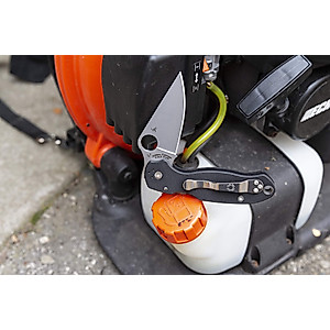 Spyderco Para 3 Camo Signature Folding Utility Pocket Knife with 2.95" Black CPM S45VN Blade and G-10 Handle - Everyday Carry - PlainEdge - C223GPCMOBK