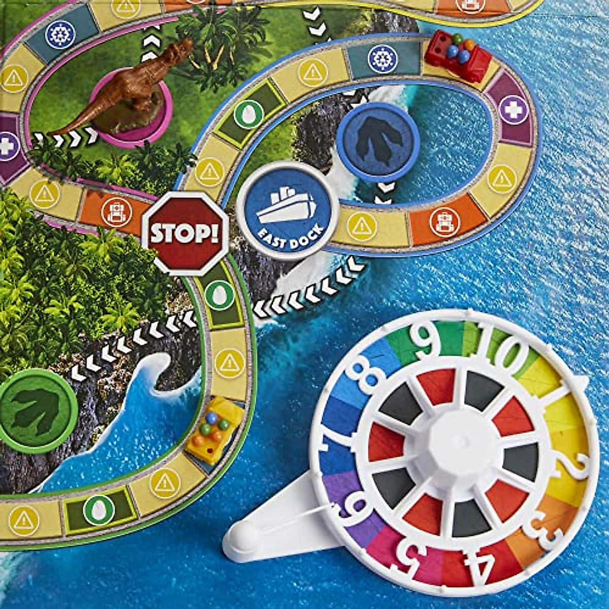 Hasbro Gaming The Game of Life Jurassic Park Edition, Family Board Game for Kids Ages 8 and Up, Inspired by The Original Hit Movie