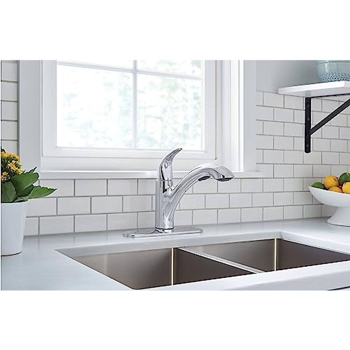 Moen 87039 Medina One-Handle Pullout Kitchen Faucet, Chrome