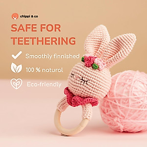Chippi & Co Crochet Wooden Baby Rattle, Crochet Baby Toys Stuffed Animals Easter Gifts for Kids, Wooden Newborn Toys, Easter Basket Stuffers, Basket Filler for Girls, Boys, Bunny Decor (Clover Bunny)