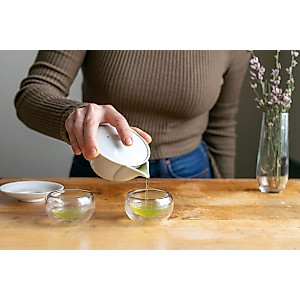 Rishi Tea Masala Chai Tea | USDA Organic Direct Trade Loose Leaf Tea, Certified Kosher Assam Black Tea Blend with Whole Spices, Energizing & Caffeinated | 16 Ounces (Pack of 1)