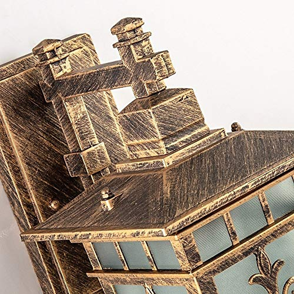 PEHUB Waterproof Outdoor Wall Lamp Courtyard Aisle Lights Villa Balcony Wrought Iron Wall Light Country Lantern Retro Aluminum Exterior Balcony Garden Wall Sconces Decoration Exterior Light Fixture