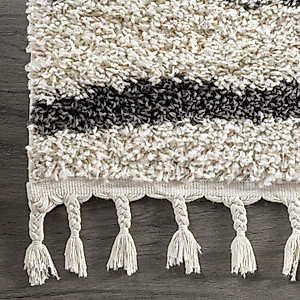 nuLOOM Kiera Moroccan Diamond Shag Tassel Area Rug, 9x12, Off-white