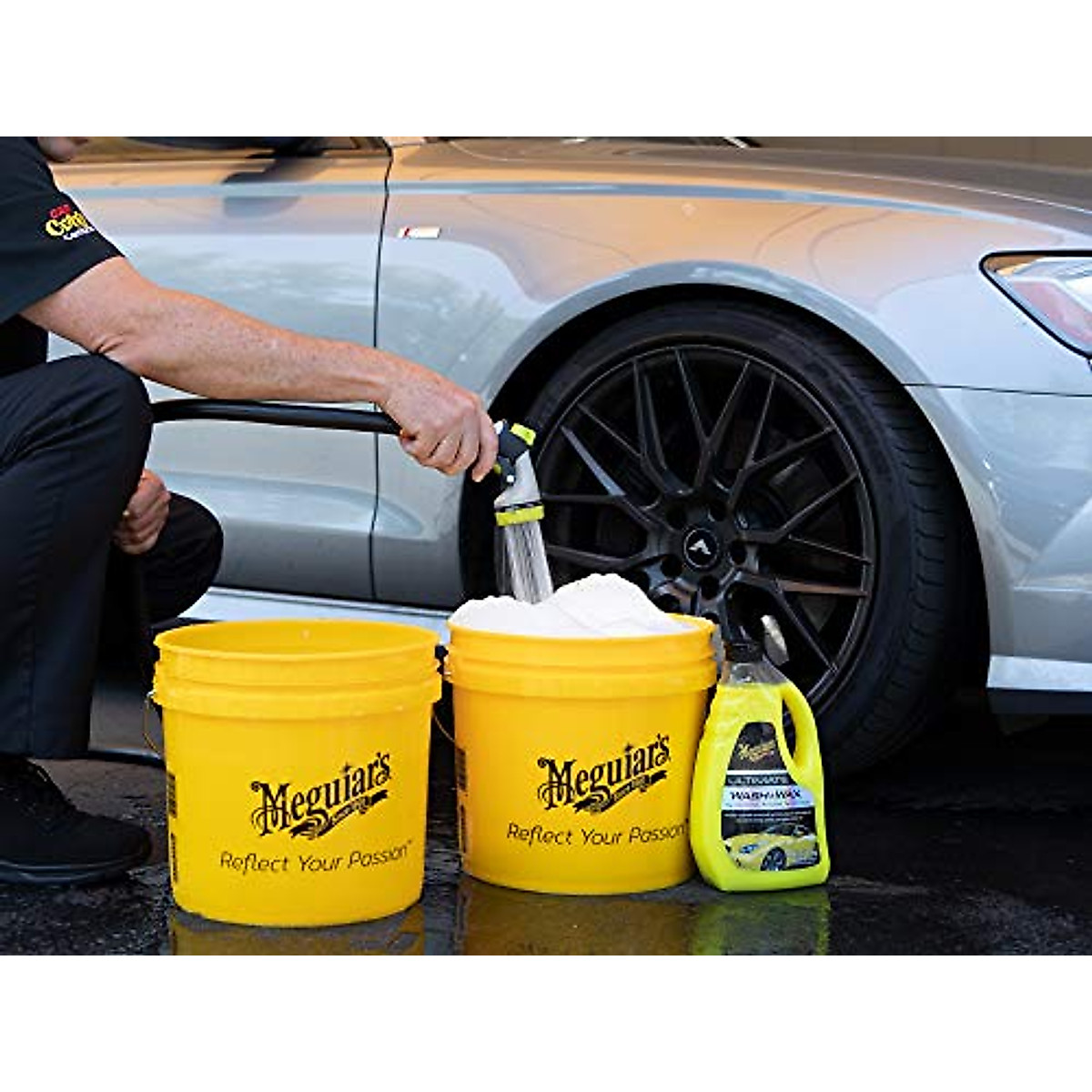 Meguiar's Ultimate Car Care Kit – Premium Detailing Kit For Your Car – G55048