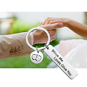 CENWA Funny Food Pun Gift Olive Me Love Olive You Keychain Valentines Day Gift Anniversary Day Jewelry (Olive Me K)