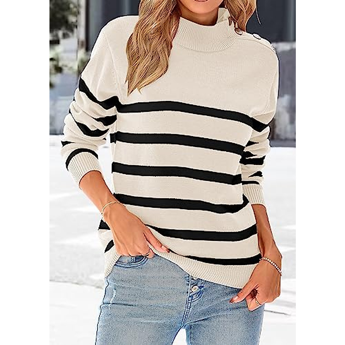 KIRUNDO Women's 2023 Fall Winter Long Sleeve Knit Sweater Turtleneck Striped Loose Pullover Tops Deco with Metal Buttons(White, Small)