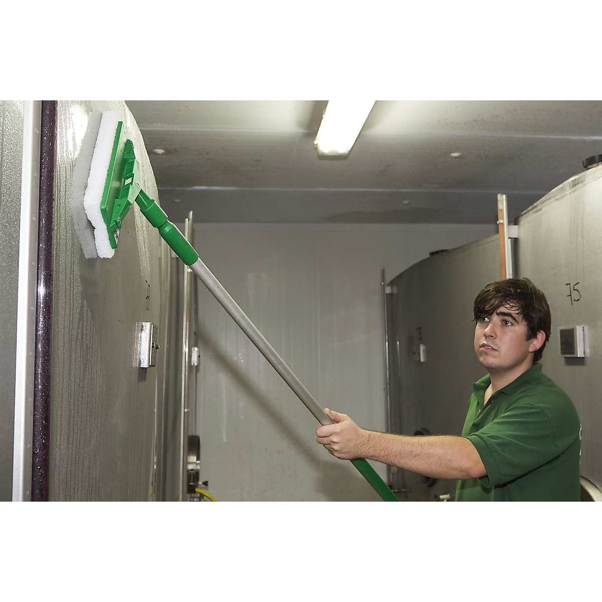 Vikan, Green Handle,59",AL, 2937