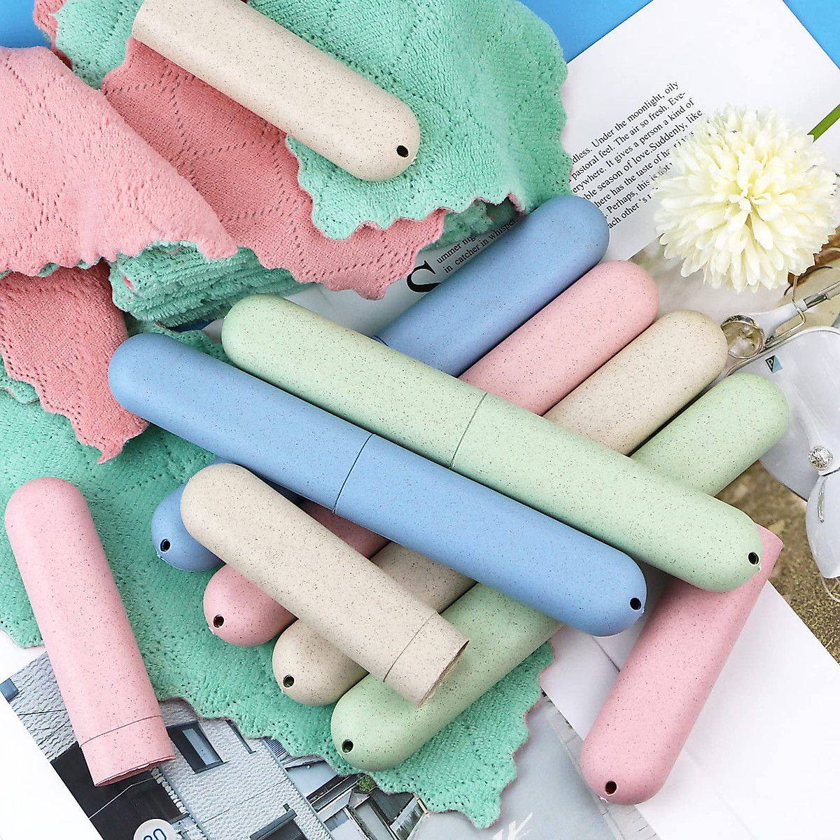 Oomcu Pack of 8 Travel Toothbrush Case, 4 Color Toothbrush Case Holder Portable Breathable Toothbrush Storage for Home, Camping, School, Travel