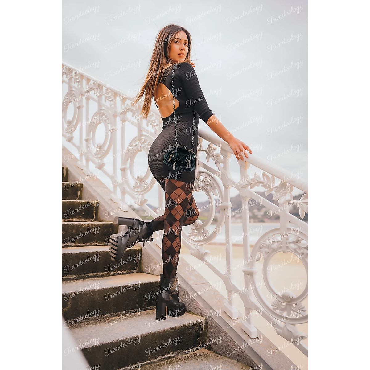 Trendeology Moto Jacket Design Bike Vegan Leather Fringed Saddle Bag Fashion Backpack Purse (Crossbody - White/Gold Chain)