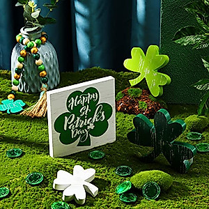 5 Pcs St. Patrick's Day Decor Tray Table Wooden Sign Rustic Shamrock Freestanding Decorations Irish Themed Centerpiece Decorations St. Patricks Day Wood Beads Garland for Home Desk Kitchen Party Decor
