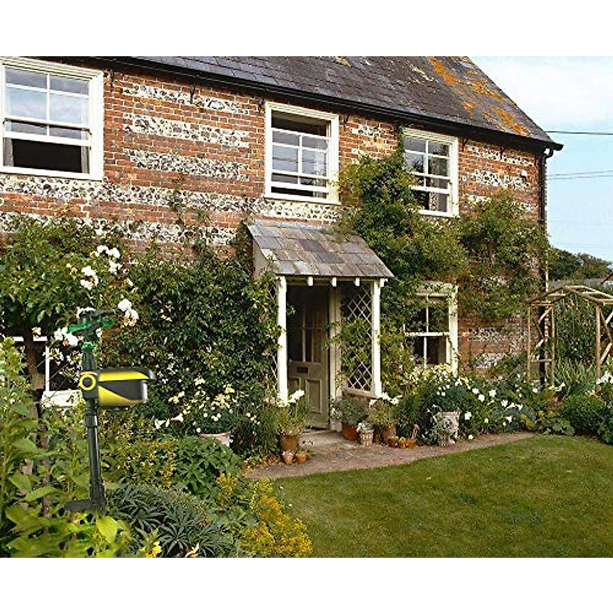 SHINING Bird Scare Garden Automatically PIR Sensor Water Jet Driving Animals (Yellow)