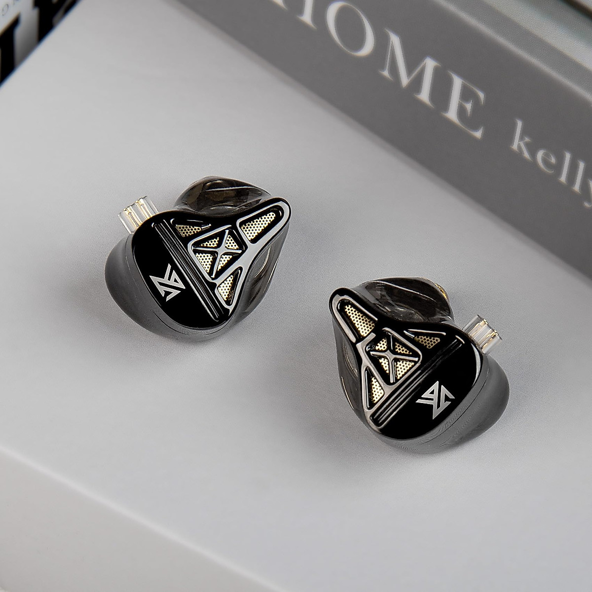 KZ DQS Wired Earbuds Dynamic Driver in Ear Monitor Headphone Semi-Open HiFi Bass Earphone 2pin 3.5mm Gaming Earbuds (Without Mic)