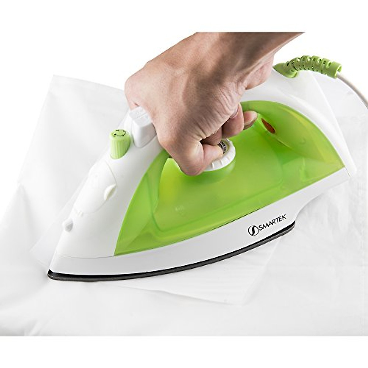 SINGER 00097 Iron-On Mending Fabric, Fabric Patch For Mending ClothesWhite