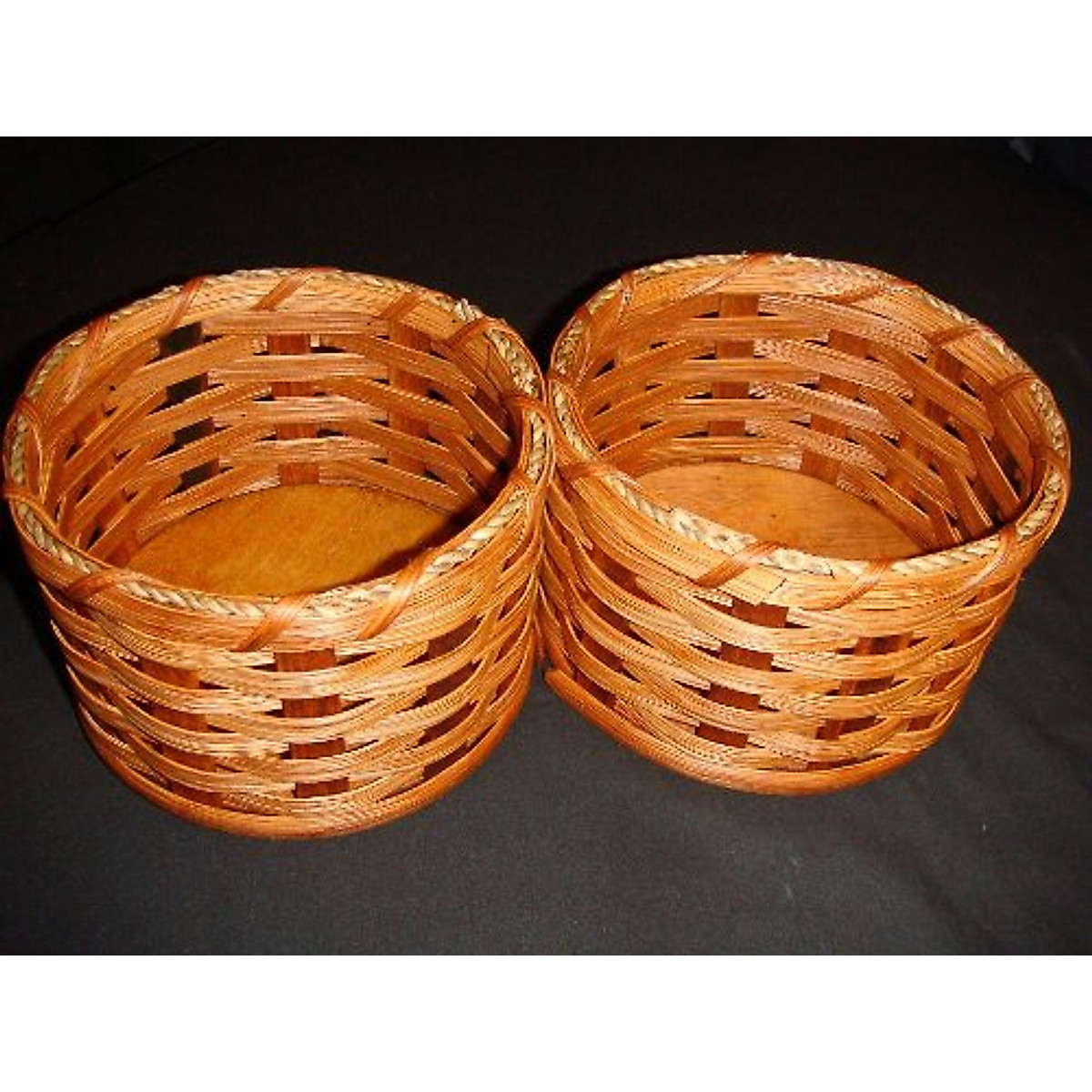 Double Peanut Amish Handmade Basket One Side Holds the Uncracked Peanuts Still in the Shell Other Side Holds Hulls Until Ready to Be Discarded in the Trash or Recycle Bin. Great Idea for Any Man Cave or Bar. Can Also Be Placed on the Coffee Table in Front