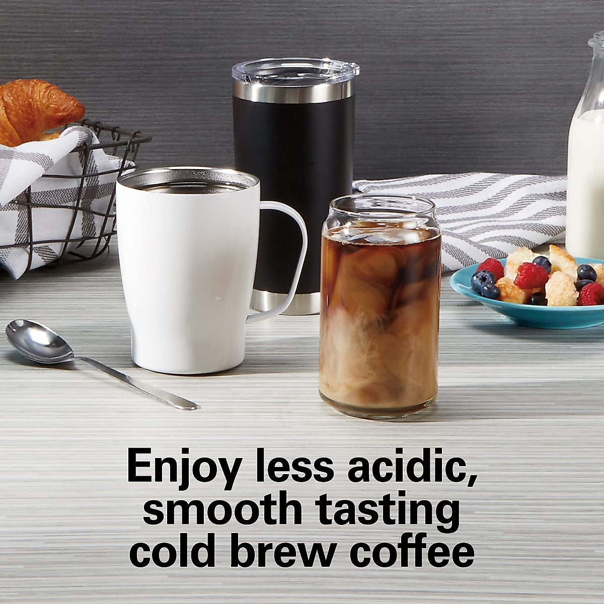 Hamilton Beach Cold Brew Iced Coffee Maker and Tea Infuser 1.7 L (57.5 oz.), Glass Pitcher with Removable Stainless Steel Filter