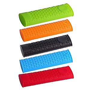 DOITOOL 4Pcs Silicone Hot Handle Holder Sleeve Heat Resistant Cover Rubber Pot Handle Sleeve for Frying Pans Griddles Sleeve (Black)