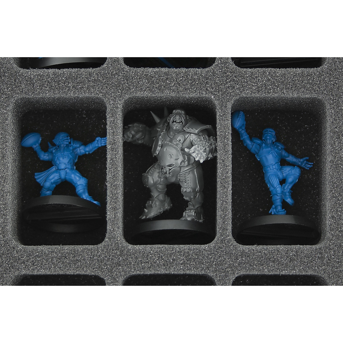 Feldherr Mini Plus Case Compatible with 44 Blood Bowl Miniatures - 2016 Edition