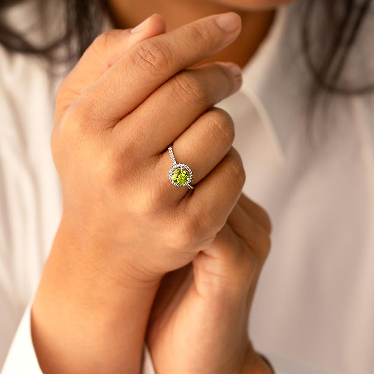 PEORA Peridot Ring for Women 14K White Gold with White Topaz, Genuine Gemstone Birthstone, 1 Carat Round Shape 6.5mm, Halo Design, Size 7 - August Birthstone Gift, Real Peridot Jewelry