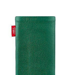 fitBAG Beat Green Custom Tailored Sleeve for Oppo Reno2 | Made in Germany | Fine Nappa Leather Pouch case Cover with Microfibre Lining for Display Cleaning