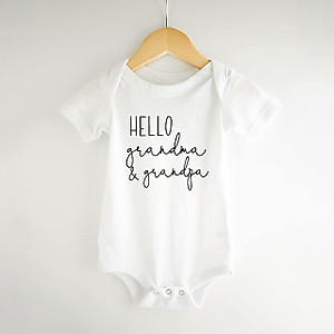 Bump and Beyond Designs Baby-Boys Hello Grandma and Grandpa Pregnancy Announcement Leotard White, 0-3 Months