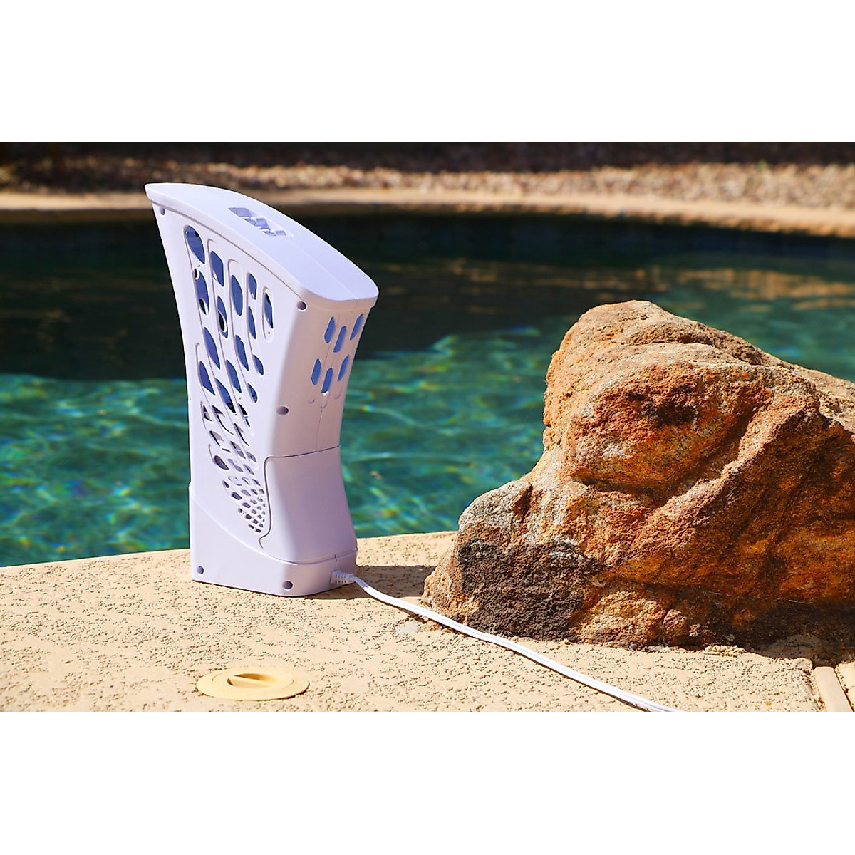 Cleanrth XVAC500 X-Vactor Insect Bug Zapper and Fly Vacuum Trap All-in-One