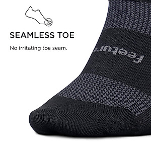 Feetures High Performance Ultra Light Ankle Sock - No Show Socks for Women & Men with Heel Tab - Black, M (1 Pair)