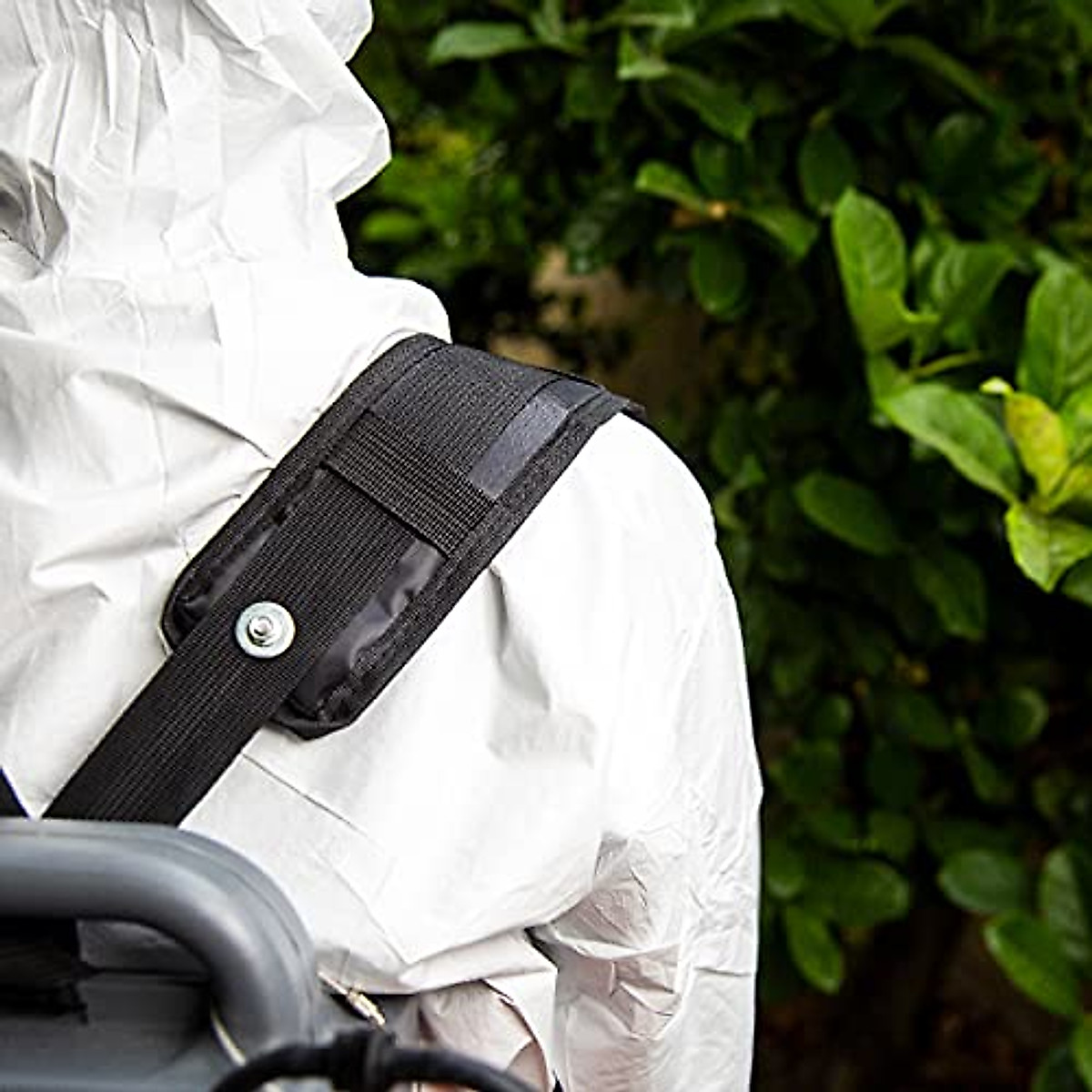 XtremepowerUS Backpack Fogger Machine Disinfectant Corded Mist BlowerV Sprayer 5.8GAL Adjustable Particle 0-50m/Mm W/ Hose and Spray Nozzle