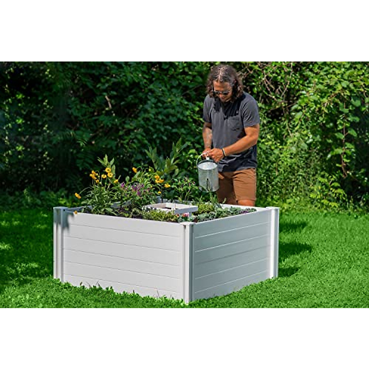 Vita Classic 4 Foot x 4 Foot x 22 inch Keyhole Garden Bed with Composting Basket, White, PVC, BPA and Pthalate Free, VT17101