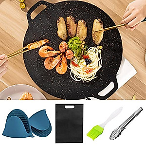 Griddle Induction Cooktop, Iron Multipurpose Flat Induction Frying Pan for Barbecue Platewith Oil Brush Food holder and Anti Scald Gloves, Non-Stick Coating and Uniform Heat Conduction for Induction