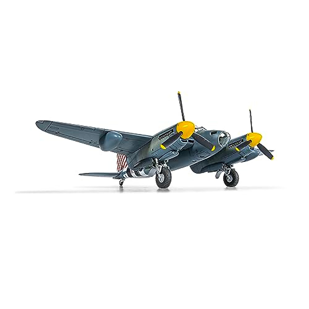 Airfix De Havilland Mosquito PR.XVI 1:72 Military Aviation Plastic Model Kit A04065