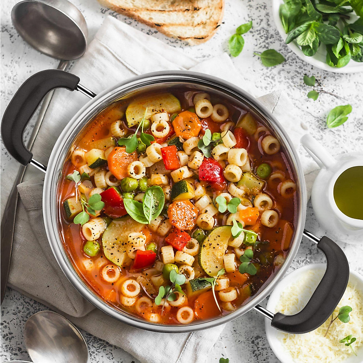 TeamFar Stock Pot 6 qt, Stainless Steel Stock Pasta Soup Pot with Lid, Double Bakelite Heat-Proof Handles & Tempered Glass Lid, Dishwasher Safe & Easy Cleanup, Non-Toxic & Healthy