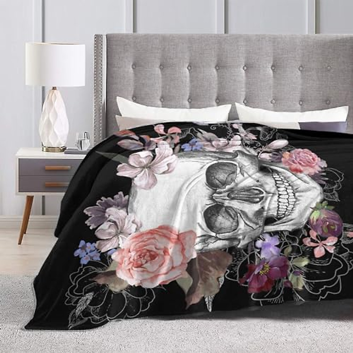 Skull Throw Blanket Soft Warm Cozy Winter Decorative Gothic Flannel Fleece Blankets for Living Room Farmhouse Couch Outdoor 60 X 50 inch