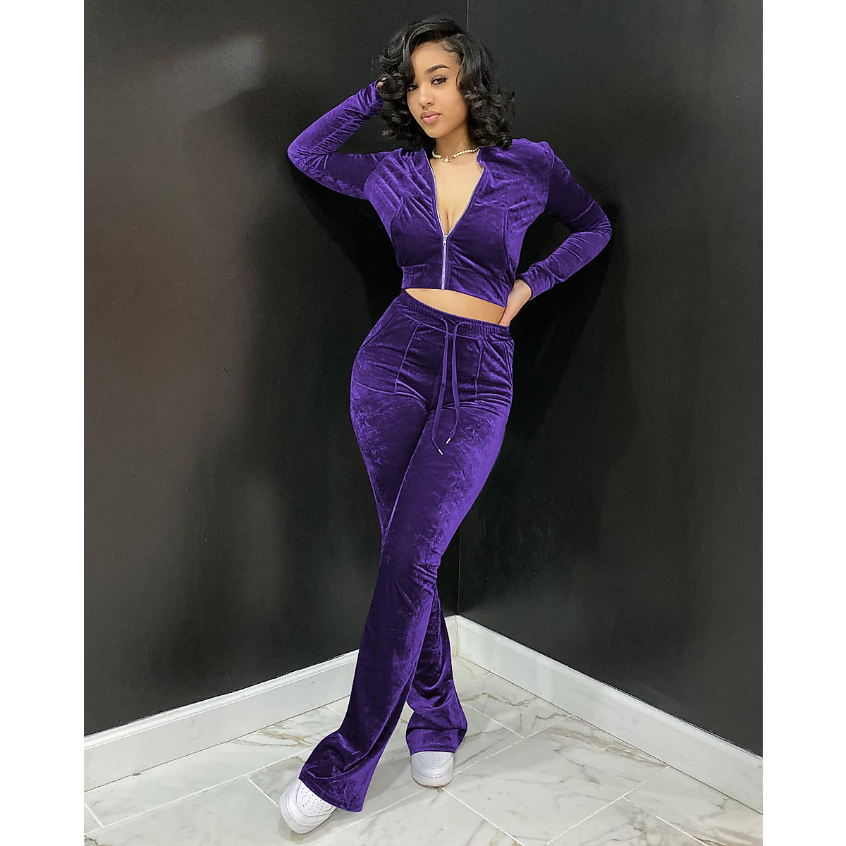 Womens 2 Piece Velour Hoodie Jogger Tracksuit Two Piece Outfits for Women, Long Sleeve Full-Zip Up Velvet Crop Tops Jacket Flared Pants Fall Lounge Matching Sets Sportswear Jogging Sweatsuit Pockets