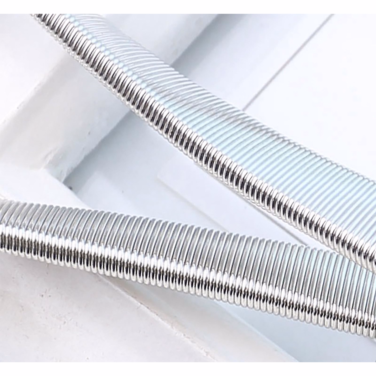 Magnetic Curtain Tiebacks, Flower Curtain Clips Buckle, Creative Diamond Curtain Bind 2 pcs, Suitable for Living Rooms, Bedrooms, Dining Rooms, Outdoors, Balconies, Offices