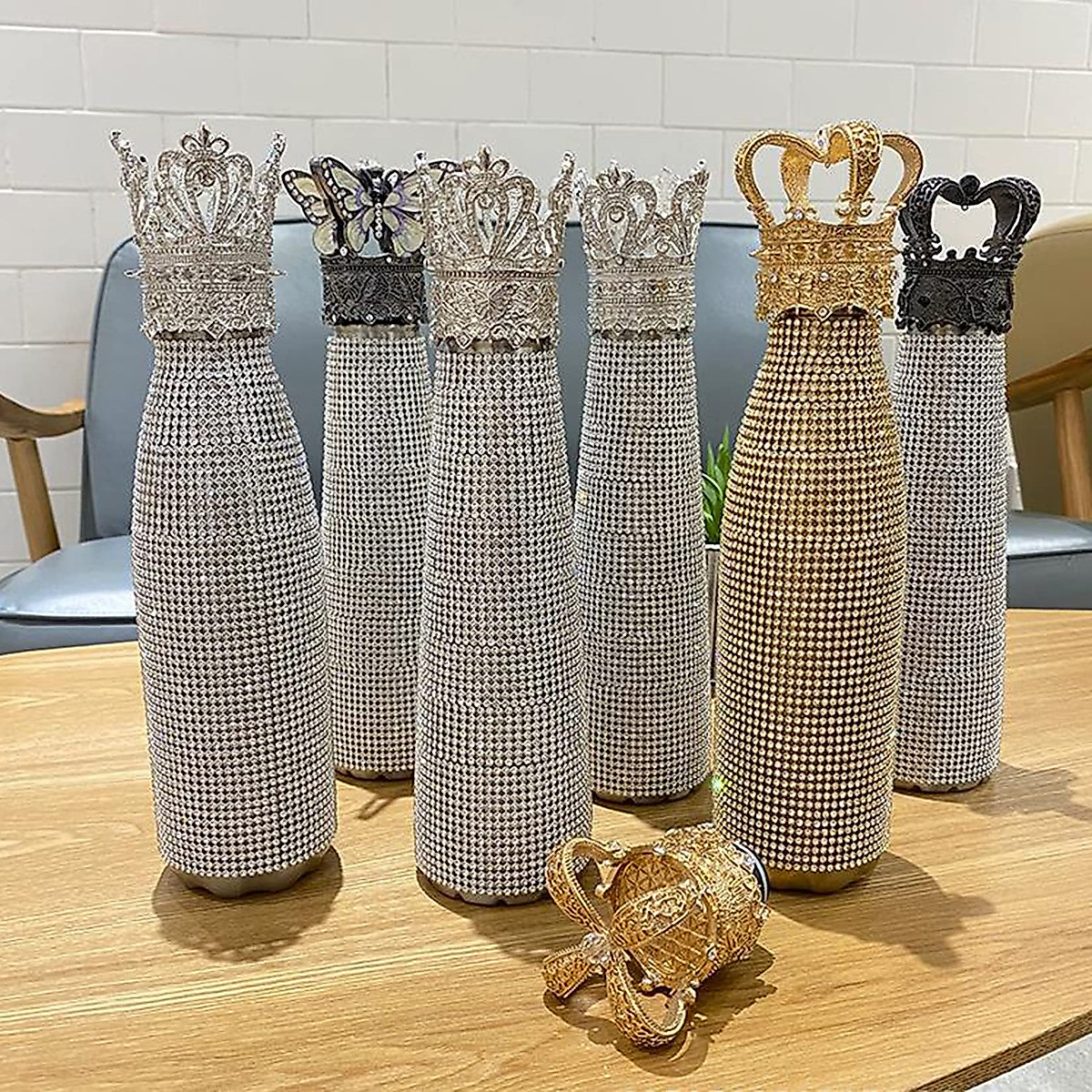 HLONGG Diamond Water Bottle Stainless Steel Bling Vacuum Flask Sparkling Glitter Thermos Bottles for Women Refillable High-End Insulated Bottle,Silver