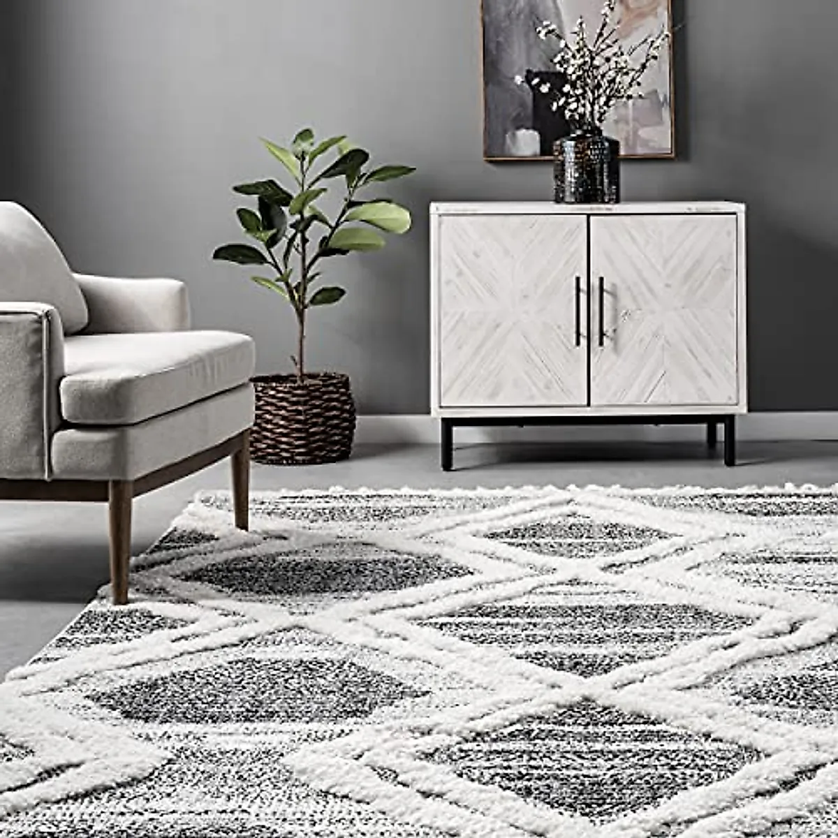 nuLOOM Prissy Abstract Trellis Textured Shaggy Tassel Area Rug, 5' 3" x 7' 6", Grey
